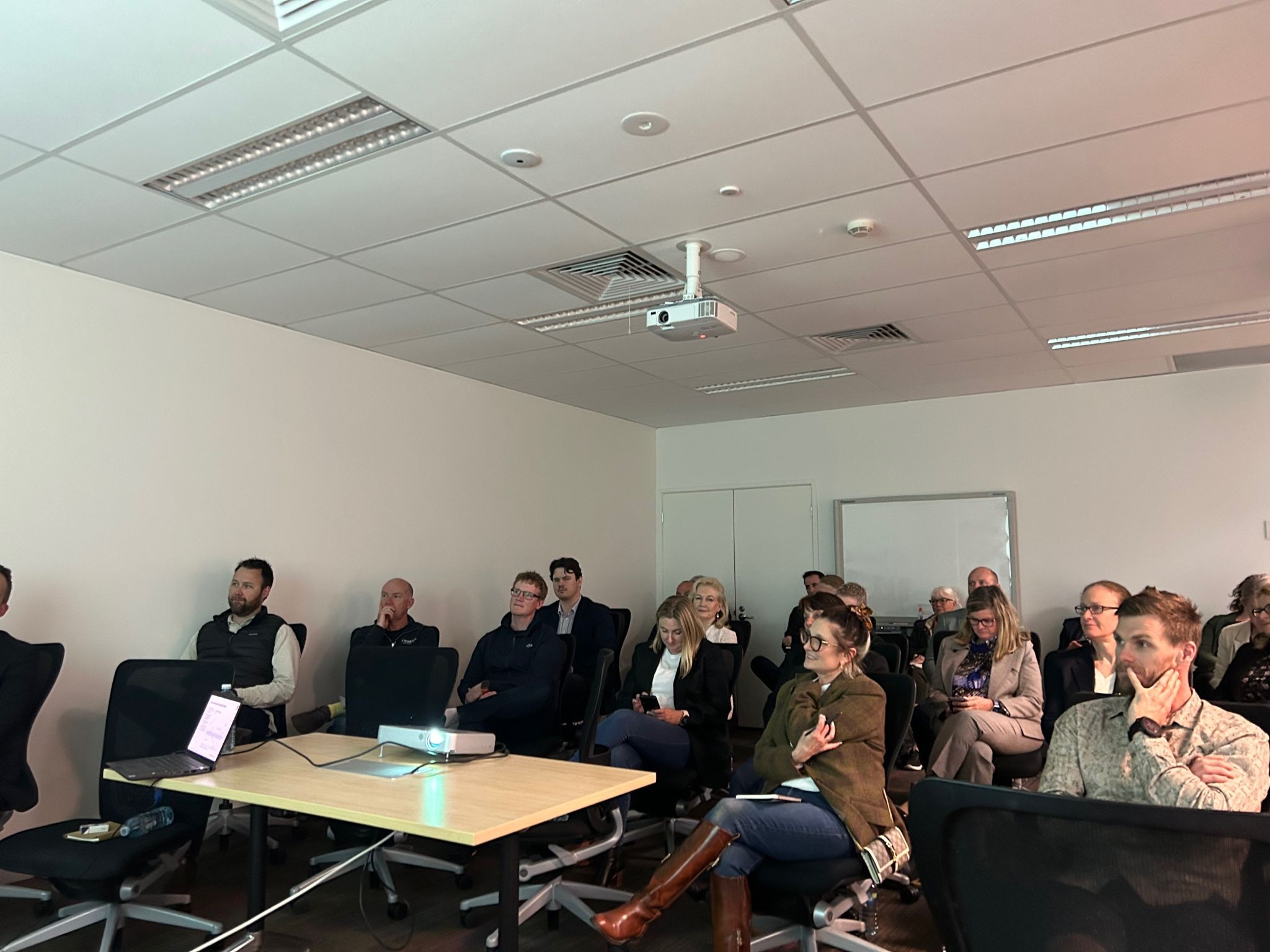 Committee for Frankston & Mornington Peninsula - NAB Economic Briefing ...